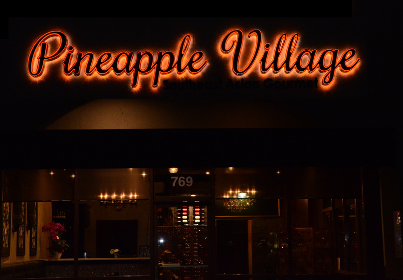 Pineapplevillage Home